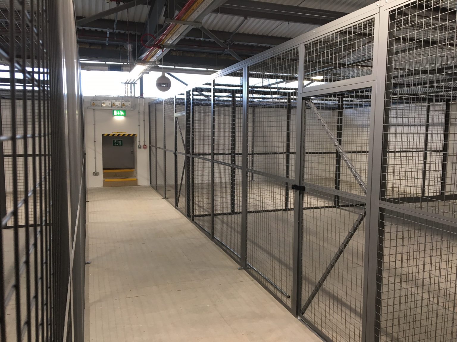 Partitioning & Cages | Billington Safety Systems